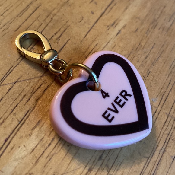 Juicy Couture | Jewelry | Juicy Couture Heart 4ever Plastic | Poshmark